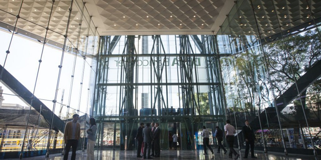 BBVA Bancomer, el gran edificio antisísmico en Ciudad de México ...